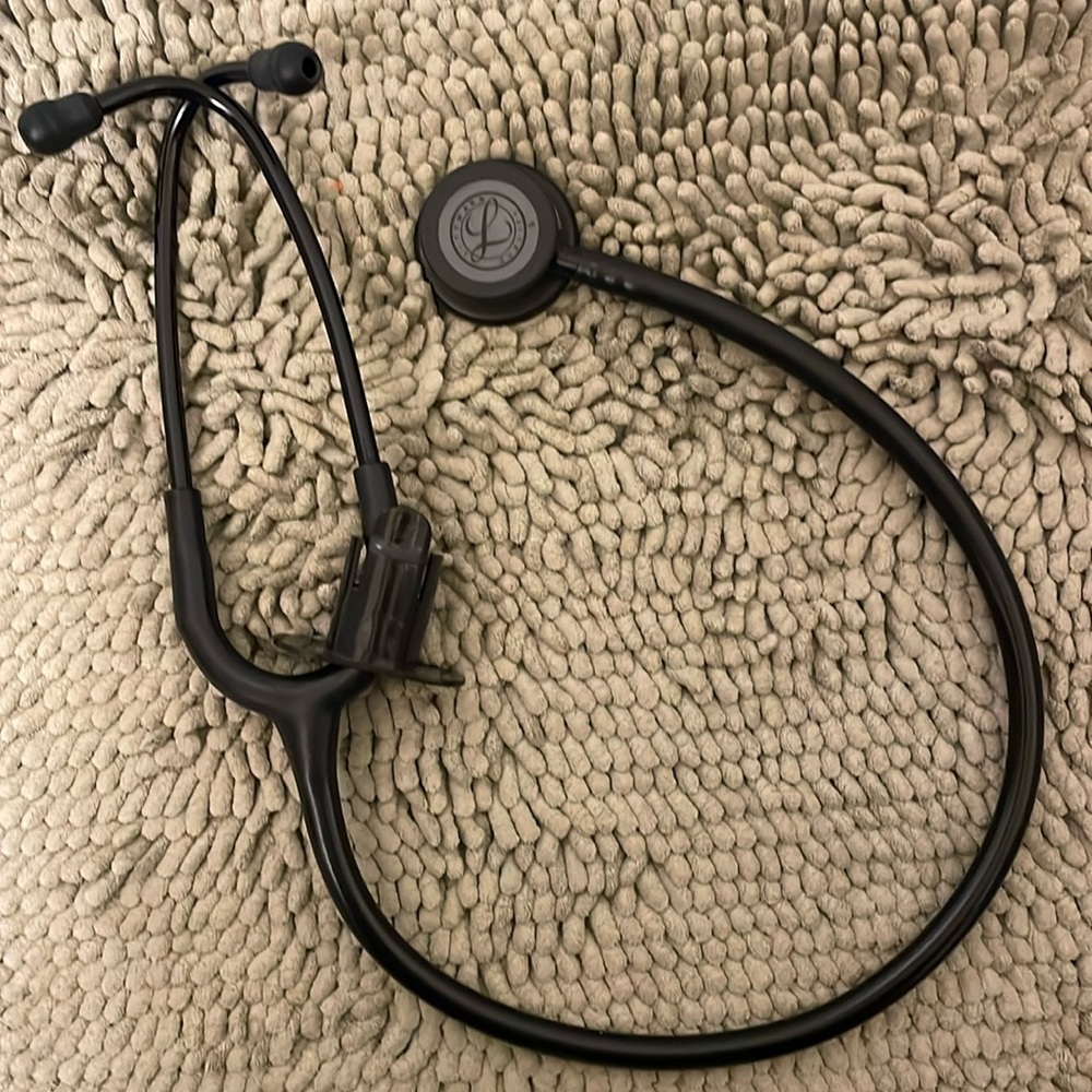 3m Littmann Classic Iii Stethoscope - Black Edition - Gem